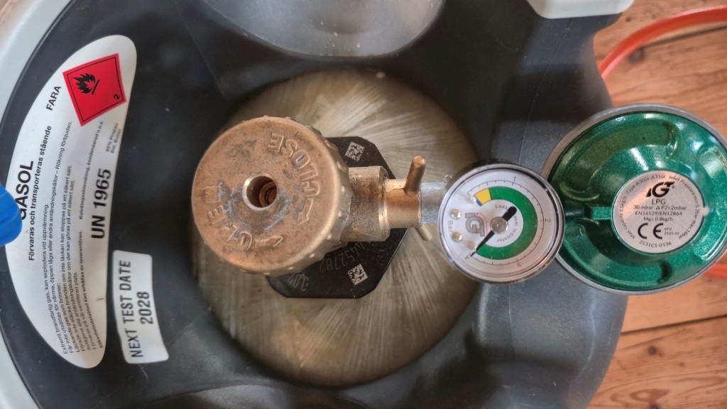 GASOLTUB MED BRÄNNARE | Auktion.se